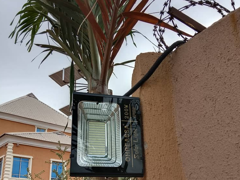 Perimeter Solar flood lights – Excellent Perspective Ltd
